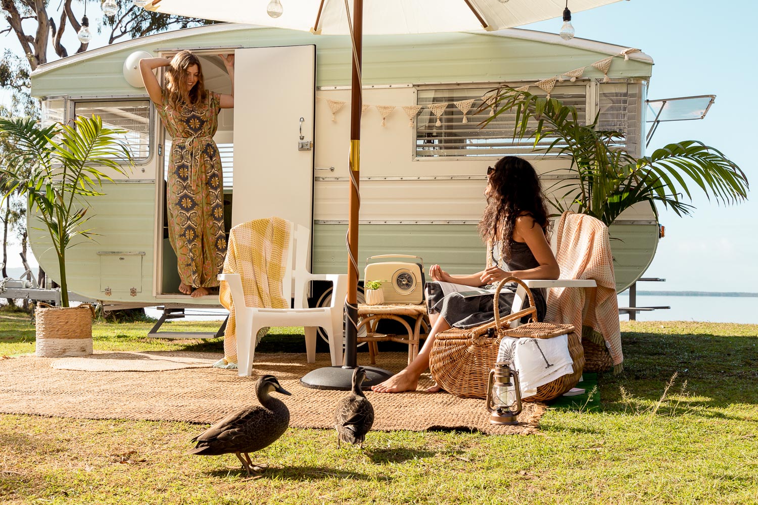 ISLAND LIFE ~ Our beautiful muse Maddy & Glampervan Queen Amanda – Boom ...
